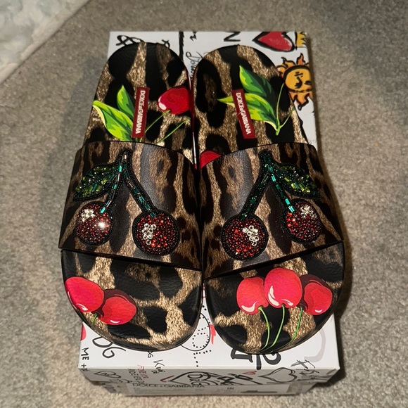 Dolce & Gabbana | Shoes | Dolce Gabbana Leopard Print Cherry ...